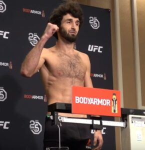Top 15 Skinny MMA Fighters Who Are Tougher than Big Fighters – MMA Channel